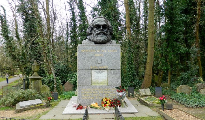 'Kapitalist bir vandallık...' Marx’ın mezarına komşu mezar piyasası